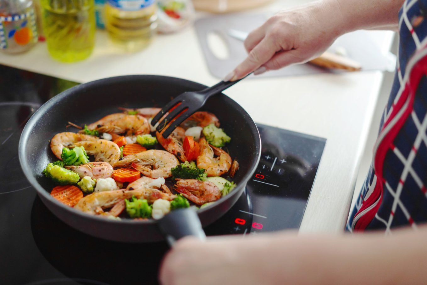 El arte de cocinar sin aceite: Guía de comidas sanas y deliciosas