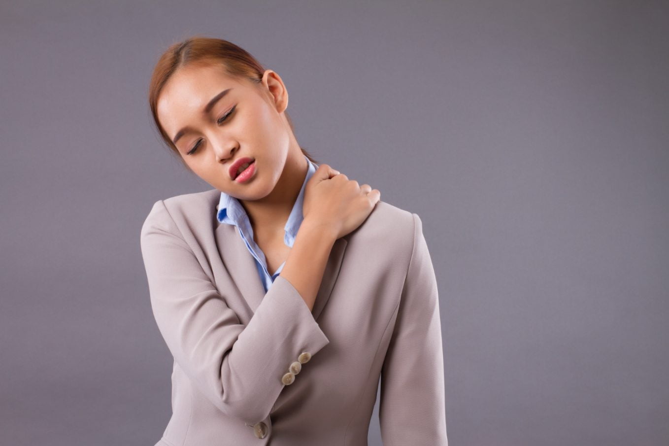 Dolor en el hombro izquierdo y cuello: Las 8 causas principales